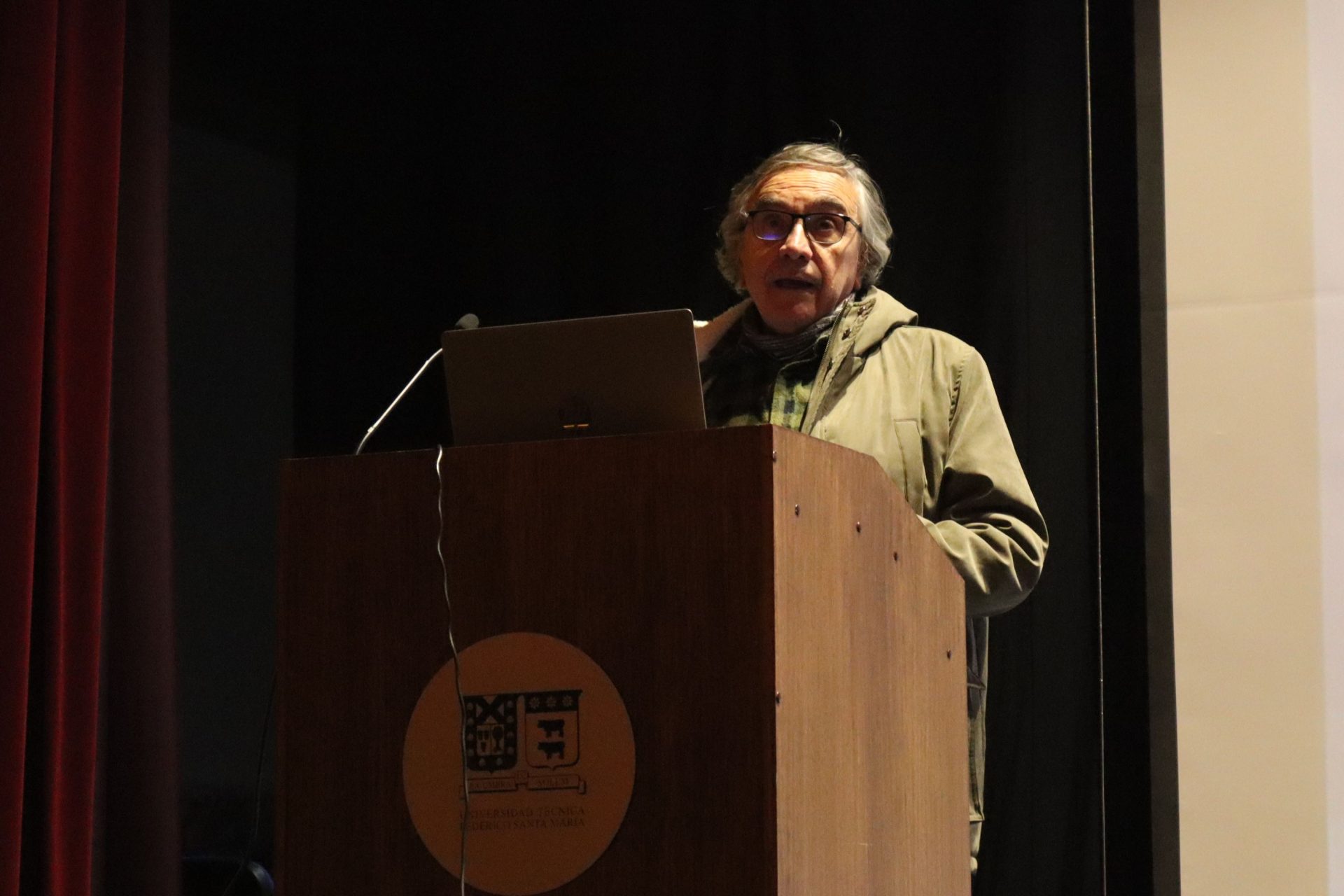 Informática celebra su aniversario con charla magistral de Iván Vera ...