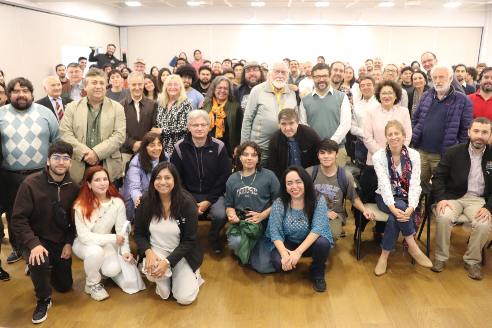 Informática reconoce trayectoria del profesor Horst von Brand en ...